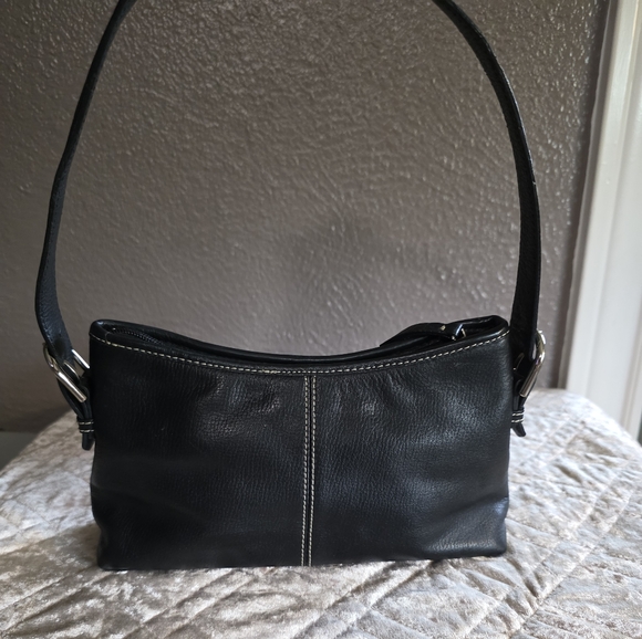 LOFT | Bags | Ann Taylor Loft Black Leather Shoulder Bag | Poshmark